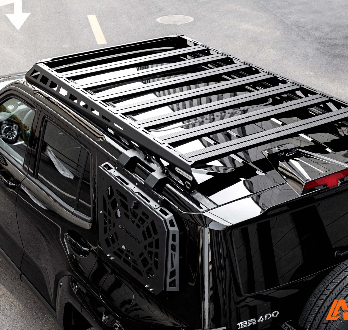Tank 400 Car Roof Rack: Durable & Versatile Rooftop Cargo Carrier